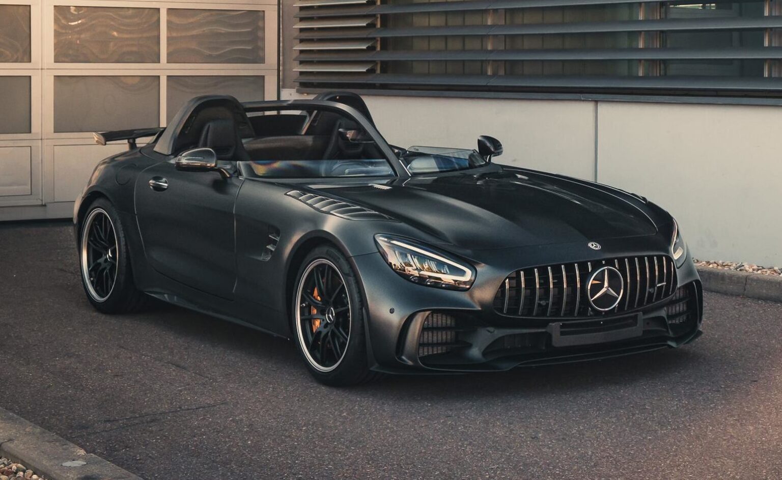 Mercedes-AMG GTR w wersji Speedster jako następca SLR Stirling Moss