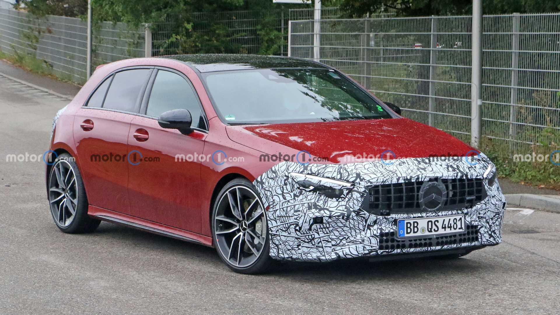 Lifting Mercedesa A35 AMG nadchodzi - model otrzyma AMG Specific Grill