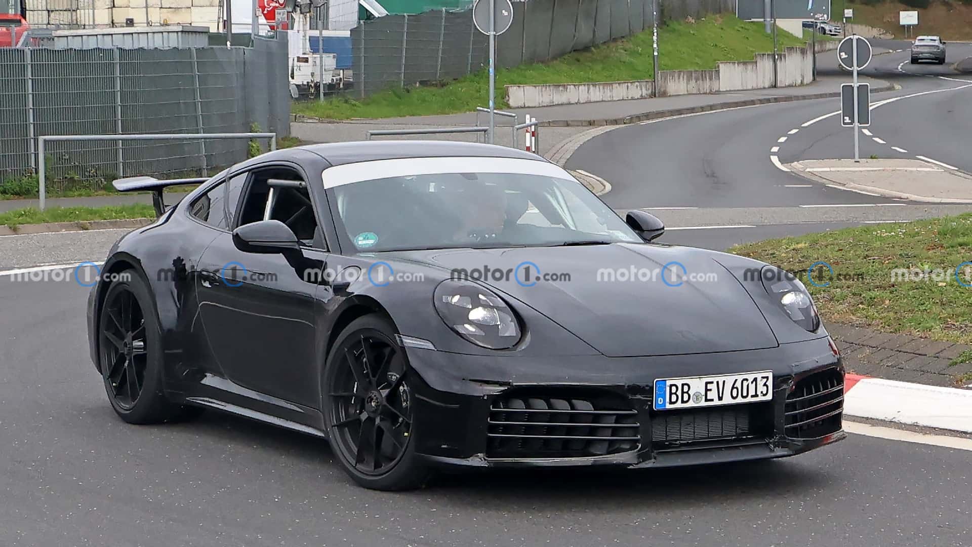 Porsche 911 GTS 992.2 będzie hybrydą? Wszystko na to wskazuje!